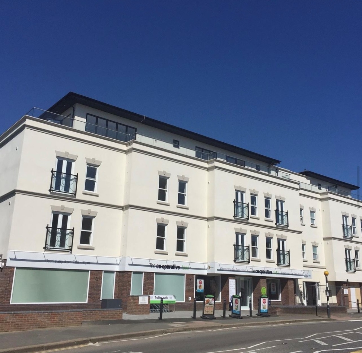 LAF SYSTEM - MONOCOUCHE RENDER SYSTEMS